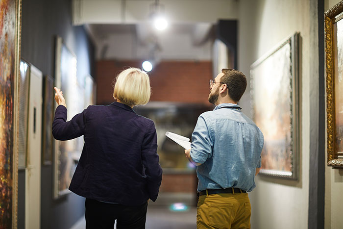 How to Create a Productive Gallery - Art Advisor Working Relationship